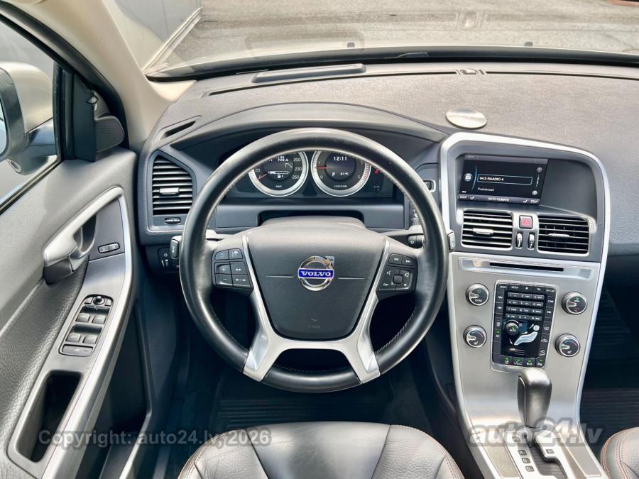 Dzeltens Volvo XC60 2011 Tallina, ar dzinēja tilpumu 2.40 L un nobraukumu 209 tūkst. km par 10999 €, foto 8 vietnē AUTOMOTO.COM.LV