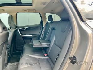Dzeltens Volvo XC60 2011 Tallina, ar dzinēja tilpumu 2.40 L un nobraukumu 209 tūkst. km par 10999 €, foto 11 vietnē AUTOMOTO.COM.LV