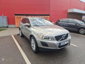 Dzeltens Volvo XC60 2012 Viļņa, ar dzinēja tilpumu 2.95 L un nobraukumu 164 tūkst. km par 8500 €, foto 1 vietnē AUTOMOTO.COM.LV