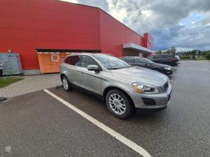 Dzeltens Volvo XC60 2012 Viļņa, ar dzinēja tilpumu 2.95 L un nobraukumu 164 tūkst. km par 8500 €, foto 15 vietnē AUTOMOTO.COM.LV