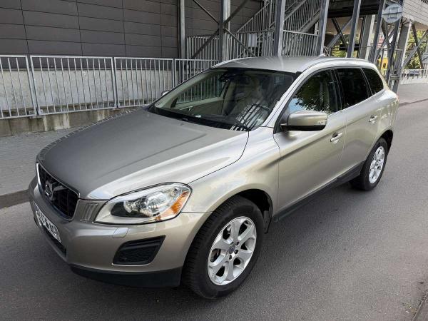 Dzeltens Volvo XC60 2012 Šauļi, ar dzinēja tilpumu 1.98 L un nobraukumu 245 tūkst. km par 8500 €, foto 1 vietnē AUTOMOTO.COM.LV