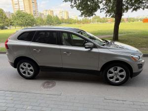 Yellow Volvo XC60 2012 in Siauliai, with an engine capacity of 1.98 L and mileage of 245 thousand km for 8500 €, photo 7 on AUTOMOTO.COM.LV