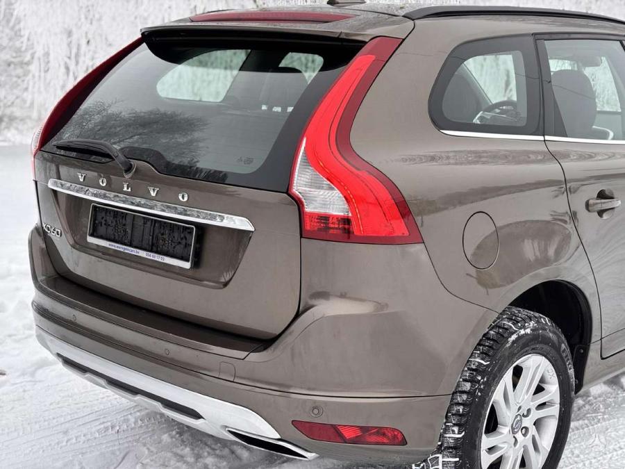 Dzeltens Volvo XC60 2013 Raseiniai, ar dzinēja tilpumu 1.98 L un nobraukumu 277 tūkst. km par 11900 €, foto 8 vietnē AUTOMOTO.COM.LV