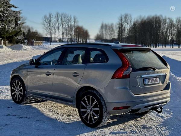 Dzeltens Volvo XC60 2014 Raseiniai, ar dzinēja tilpumu 2.40 L un nobraukumu 282 tūkst. km par 14650 €, foto 3 vietnē AUTOMOTO.COM.LV