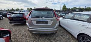 Dzeltens Volvo XC60 2014 Kretinga, ar dzinēja tilpumu 2.40 L un nobraukumu 261 tūkst. km par 12150 €, foto 4 vietnē AUTOMOTO.COM.LV