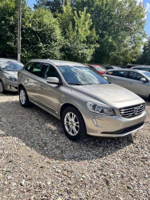 Yellow Volvo XC60 2014 in Kaunas, with an engine capacity of 1.98 L and mileage of 270 thousand km for 11500 €, photo  on AUTOMOTO.COM.LV