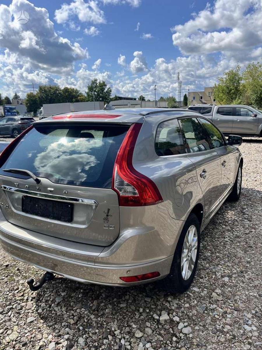 Dzeltens Volvo XC60 2014 Kauņa, ar dzinēja tilpumu 1.98 L un nobraukumu 270 tūkst. km par 11500 €, foto 4 vietnē AUTOMOTO.COM.LV