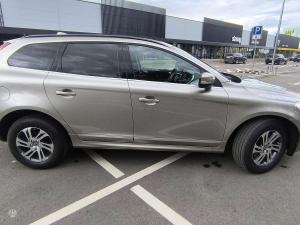 Yellow Volvo XC60 2015 in Utena, with an engine capacity of 2.00 L and mileage of 214 thousand km for 10850 €, photo 5 on AUTOMOTO.COM.LV