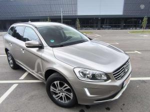 Yellow Volvo XC60 2015 in Utena, with an engine capacity of 2.00 L and mileage of 214 thousand km for 10850 €, photo 11 on AUTOMOTO.COM.LV