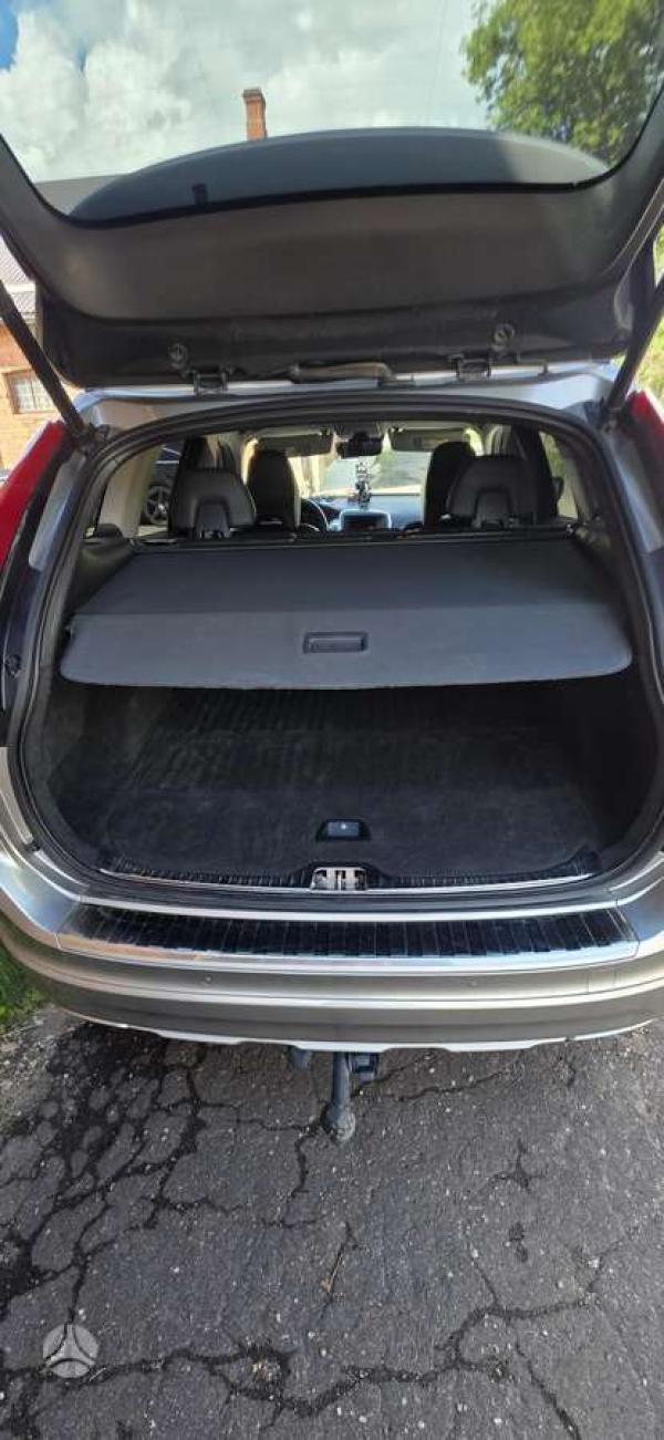 Dzeltens Volvo XC60 2015 Daugavpils, ar dzinēja tilpumu 1.97 L un nobraukumu 219 tūkst. km par 13200 €, foto 8 vietnē AUTOMOTO.COM.LV
