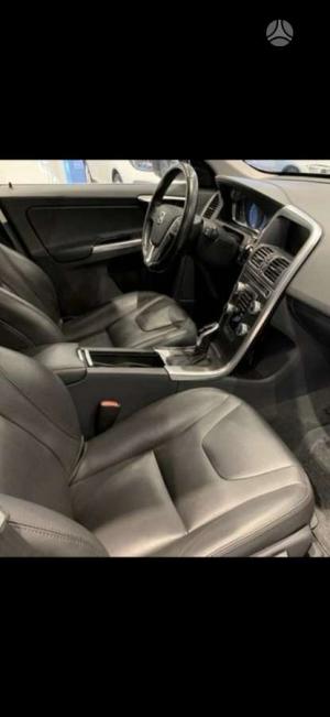 Dzeltens Volvo XC60 2015 Daugavpils, ar dzinēja tilpumu 1.97 L un nobraukumu 219 tūkst. km par 13200 €, foto 12 vietnē AUTOMOTO.COM.LV