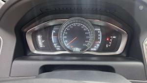 Dzeltens Volvo XC60 2015 Daugavpils, ar dzinēja tilpumu 1.97 L un nobraukumu 219 tūkst. km par 13200 €, foto 25 vietnē AUTOMOTO.COM.LV