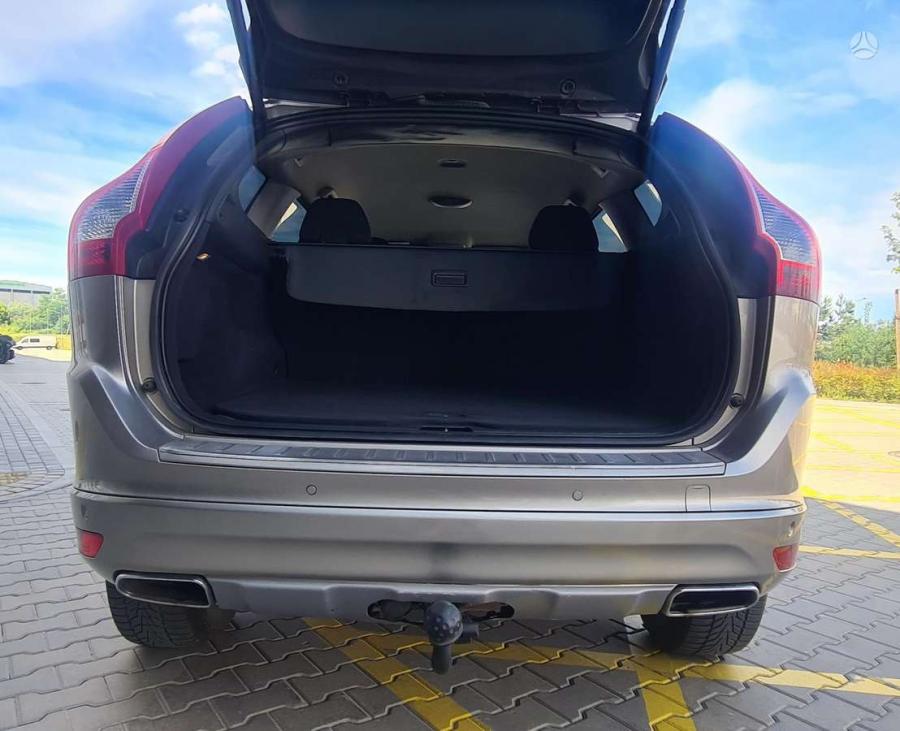 Dzeltens Volvo XC60 2016 Viļņa, ar dzinēja tilpumu 2.40 L un nobraukumu 272 tūkst. km par 13540 €, foto 17 vietnē AUTOMOTO.COM.LV