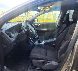 Dzeltens Volvo XC60 2016 Viļņa, ar dzinēja tilpumu 2.40 L un nobraukumu 272 tūkst. km par 13540 €, foto 20 vietnē AUTOMOTO.COM.LV