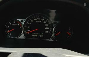 Желтый Вольво ХС60 2016 в Вильнюс, объемом двигателя 2.40 л и пробегом 272 тыс. км за 12850 €, фото 24 на AUTOMOTO.COM.LV