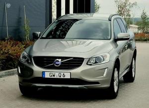 Yellow Volvo XC60 2016 in Vilnius, with an engine capacity of 2.40 L and mileage of 272 thousand km for 14150 €, photo 8 on AUTOMOTO.COM.LV