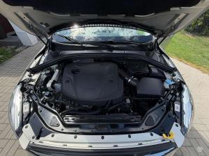 Yellow Volvo XC60 2017 in Kaunas, with an engine capacity of 2.00 L and mileage of 218 thousand km for 13900 €, photo 15 on AUTOMOTO.COM.LV