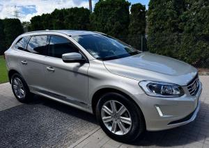 Yellow Volvo XC60 2017 in Kaunas, with an engine capacity of 2.00 L and mileage of 218 thousand km for 13900 €, photo 24 on AUTOMOTO.COM.LV