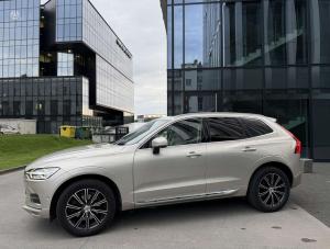 Yellow Volvo XC60 2020 in Kaunas, with an engine capacity of 1.97 L and mileage of 77 thousand km for 28500 €, photo 4 on AUTOMOTO.COM.LV