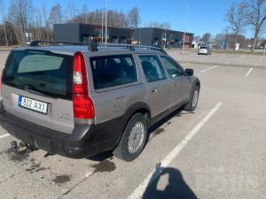 Smilšu krāsa Volvo XC70 2004 Hāpsalu, ar dzinēja tilpumu 0.00 L un nobraukumu 520 tūkst. km par 1800 €, foto 5 vietnē AUTOMOTO.COM.LV