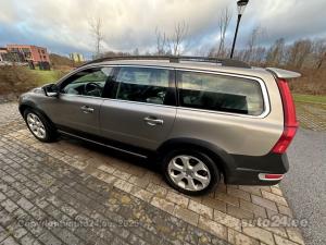 Beige Volvo XC70 2009 in Tartu, with an engine capacity of 2.40 L and mileage of 370 thousand km for 5999 €, photo 6 on AUTOMOTO.COM.LV