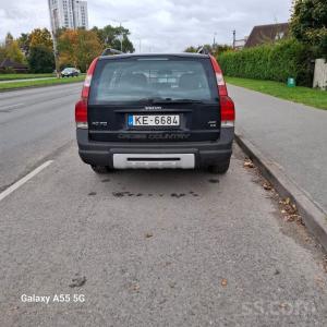 Melns Volvo XC70 2004 Rīga, ar dzinēja tilpumu 2.40 L un nobraukumu 404 tūkst. km par 4000 €, foto 6 vietnē AUTOMOTO.COM.LV