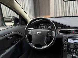 Melns Volvo XC70 2007 Rīga, ar dzinēja tilpumu 2.40 L un nobraukumu 327 tūkst. km par 5999 €, foto 10 vietnē AUTOMOTO.COM.LV