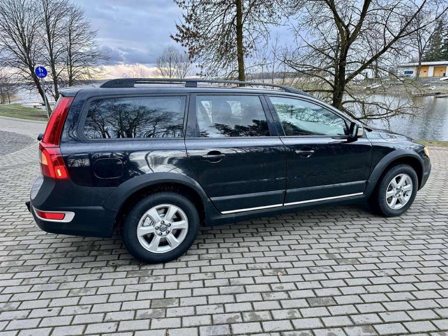 Melns Volvo XC70 2008 Elektrėnai, ar dzinēja tilpumu 2.40 L un nobraukumu 458 tūkst. km par 3850 €, foto 16 vietnē AUTOMOTO.COM.LV