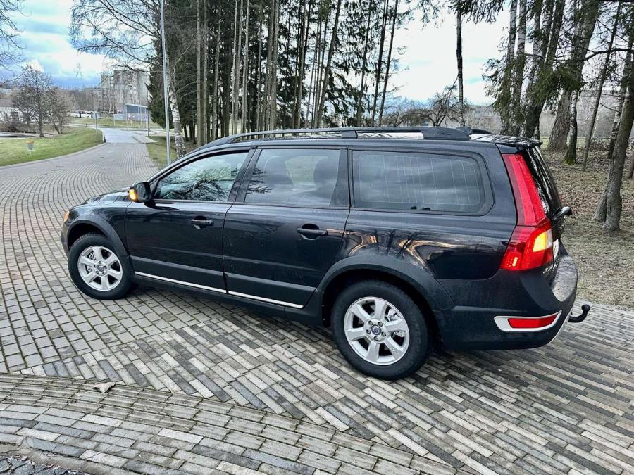Melns Volvo XC70 2008 Elektrėnai, ar dzinēja tilpumu 2.40 L un nobraukumu 458 tūkst. km par 3850 €, foto 19 vietnē AUTOMOTO.COM.LV