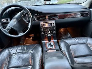 Black Volvo XC70 2008 in Kaisiadorys, with an engine capacity of 2.40 L and mileage of 458 thousand km for 3850 €, photo 7 on AUTOMOTO.COM.LV