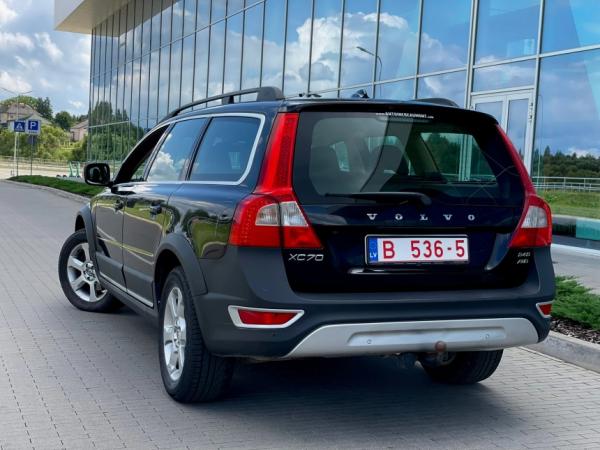 Melns Volvo XC70 2008 Rīga, ar dzinēja tilpumu 2.40 L un nobraukumu 320 tūkst. km par 6990 €, foto 10 vietnē AUTOMOTO.COM.LV