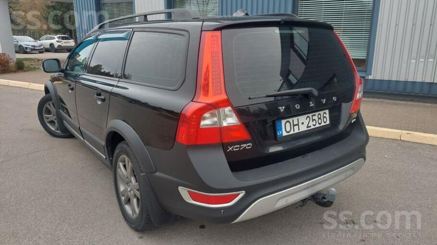 Melns Volvo XC70 2009 Rīga, ar dzinēja tilpumu 2.40 L un nobraukumu 0 tūkst. km par 4600 €, foto 7 vietnē AUTOMOTO.COM.LV