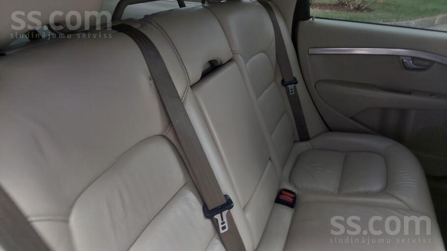 Melns Volvo XC70 2009 Rīga, ar dzinēja tilpumu 2.40 L un nobraukumu 0 tūkst. km par 4600 €, foto 9 vietnē AUTOMOTO.COM.LV