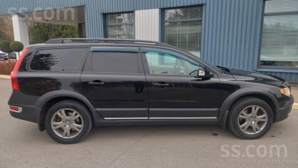 Melns Volvo XC70 2009 Rīga, ar dzinēja tilpumu 2.40 L un nobraukumu 0 tūkst. km par 4600 €, foto 9 vietnē AUTOMOTO.COM.LV