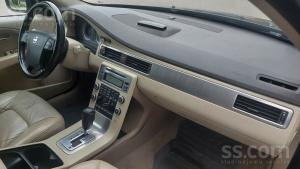 Melns Volvo XC70 2009 Rīga, ar dzinēja tilpumu 2.40 L un nobraukumu 0 tūkst. km par 4600 €, foto 12 vietnē AUTOMOTO.COM.LV
