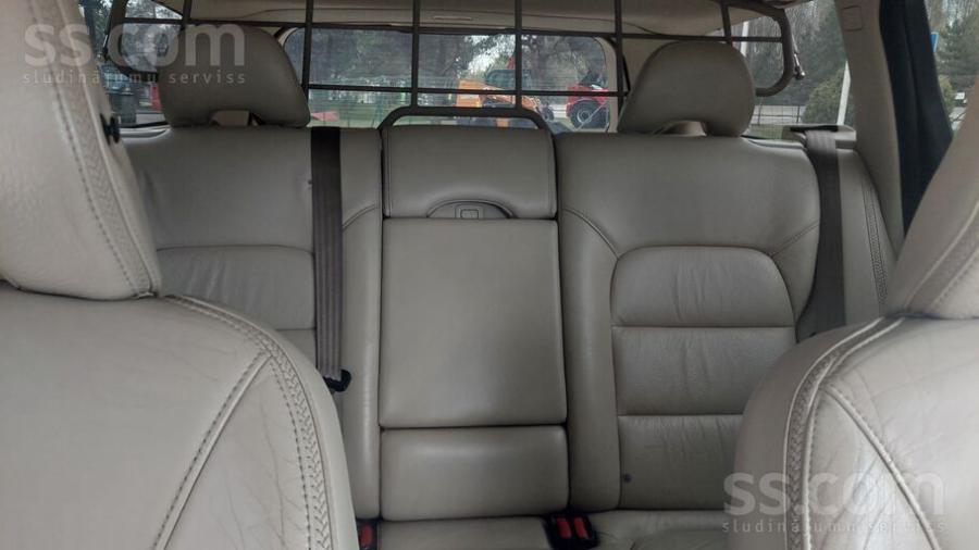 Melns Volvo XC70 2009 Rīga, ar dzinēja tilpumu 2.40 L un nobraukumu 0 tūkst. km par 4600 €, foto 21 vietnē AUTOMOTO.COM.LV
