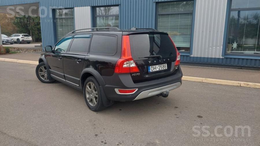 Melns Volvo XC70 2009 Rīga, ar dzinēja tilpumu 2.40 L un nobraukumu 0 tūkst. km par 4600 €, foto 23 vietnē AUTOMOTO.COM.LV