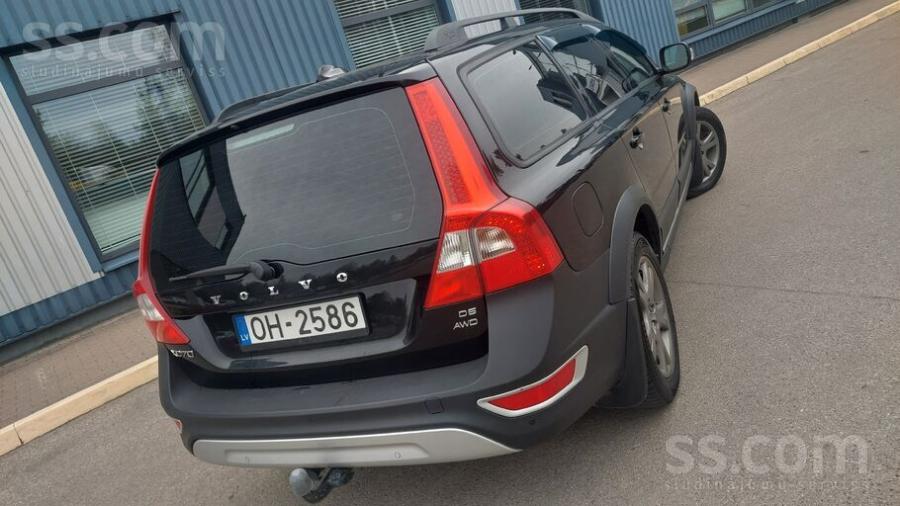 Melns Volvo XC70 2009 Rīga, ar dzinēja tilpumu 2.40 L un nobraukumu 0 tūkst. km par 4600 €, foto 31 vietnē AUTOMOTO.COM.LV