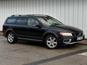 Black Volvo XC70 2011 in Riga, with an engine capacity of 2.40 L and mileage of 359 thousand km for 4500 €, photo 32 on AUTOMOTO.COM.LV