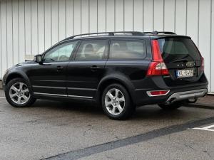 Black Volvo XC70 2011 in Riga, with an engine capacity of 2.40 L and mileage of 359 thousand km for 4500 €, photo 33 on AUTOMOTO.COM.LV
