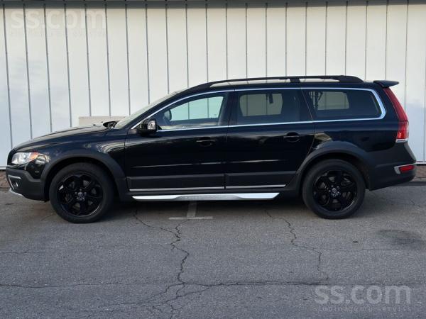 Melns Volvo XC70 2014 Rīga, ar dzinēja tilpumu 2.40 L un nobraukumu 242 tūkst. km par 13200 €, foto 6 vietnē AUTOMOTO.COM.LV