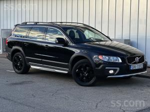 Melns Volvo XC70 2014 Rīga, ar dzinēja tilpumu 2.40 L un nobraukumu 242 tūkst. km par 13200 €, foto 32 vietnē AUTOMOTO.COM.LV