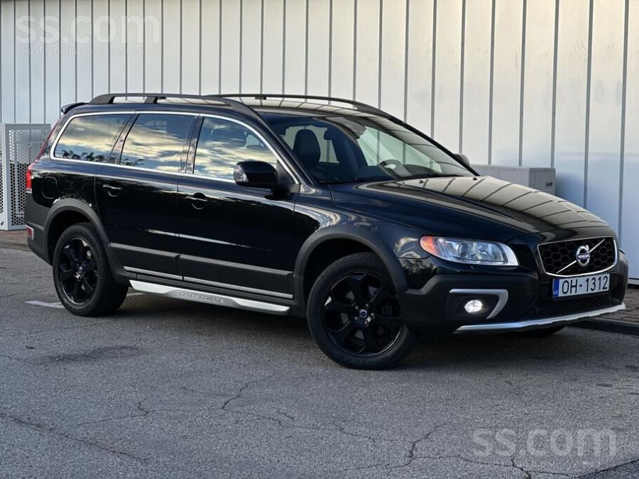Melns Volvo XC70 2014 Rīga, ar dzinēja tilpumu 2.40 L un nobraukumu 242 tūkst. km par 13200 €, foto 32 vietnē AUTOMOTO.COM.LV