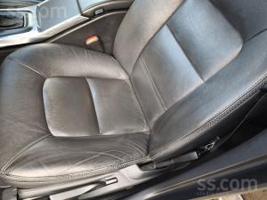 Black Volvo XC70 2014 in Riga, with an engine capacity of 2.40 L and mileage of 406 thousand km for 9900 €, photo 8 on AUTOMOTO.COM.LV