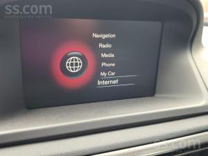 Black Volvo XC70 2014 in Riga, with an engine capacity of 2.40 L and mileage of 406 thousand km for 9900 €, photo 12 on AUTOMOTO.COM.LV