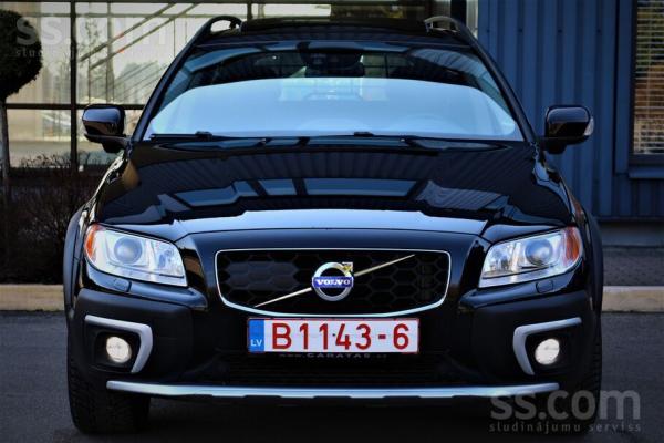 Melns Volvo XC70 2014 Rīga, ar dzinēja tilpumu 2.40 L un nobraukumu 280 tūkst. km par 12800 €, foto 1 vietnē AUTOMOTO.COM.LV