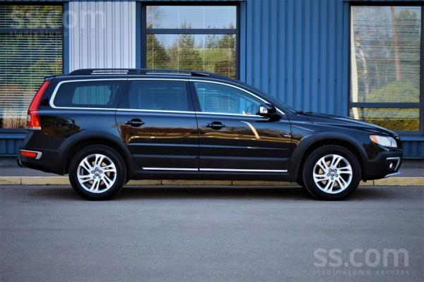 Melns Volvo XC70 2014 Rīga, ar dzinēja tilpumu 2.40 L un nobraukumu 280 tūkst. km par 12800 €, foto 6 vietnē AUTOMOTO.COM.LV