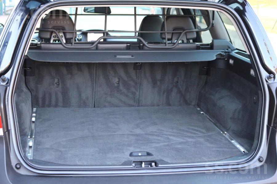 Черный Вольво ХС70 2014 в Рига, объемом двигателя 2.40 л и пробегом 280 тыс. км за 12800 €, фото 15 на AUTOMOTO.COM.LV