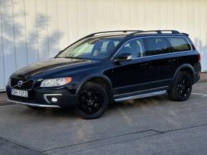 Melns Volvo XC70 2014 Rīga, ar dzinēja tilpumu 2.40 L un nobraukumu 242 tūkst. km par 12800 €, foto  vietnē AUTOMOTO.COM.LV