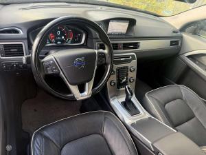 Black Volvo XC70 2014 in Vilnius, with an engine capacity of 2.40 L and mileage of 253 thousand km for 14000 €, photo 19 on AUTOMOTO.COM.LV